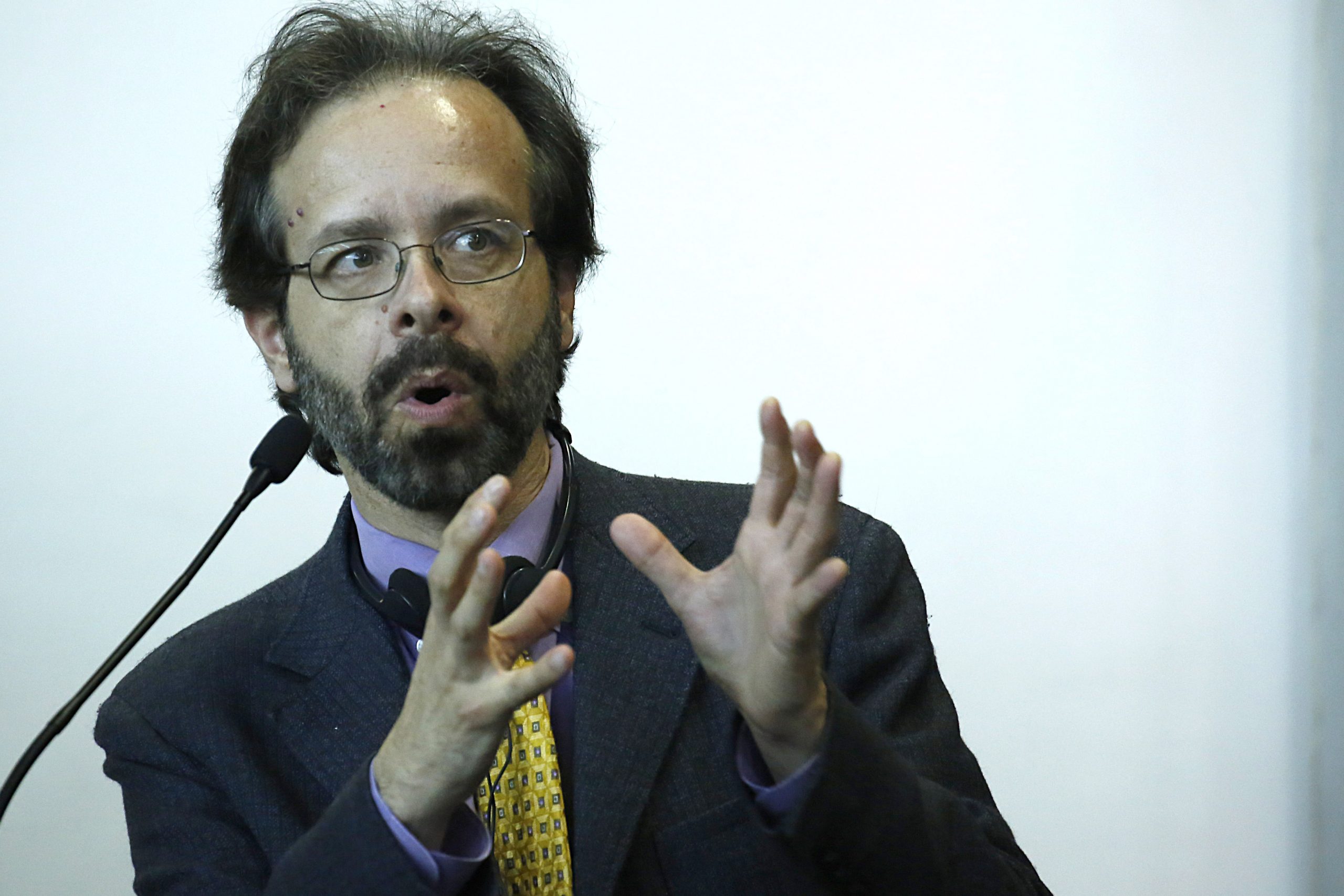 Seminario exploró los errores en la justicia penal en Chile – Facultad ...