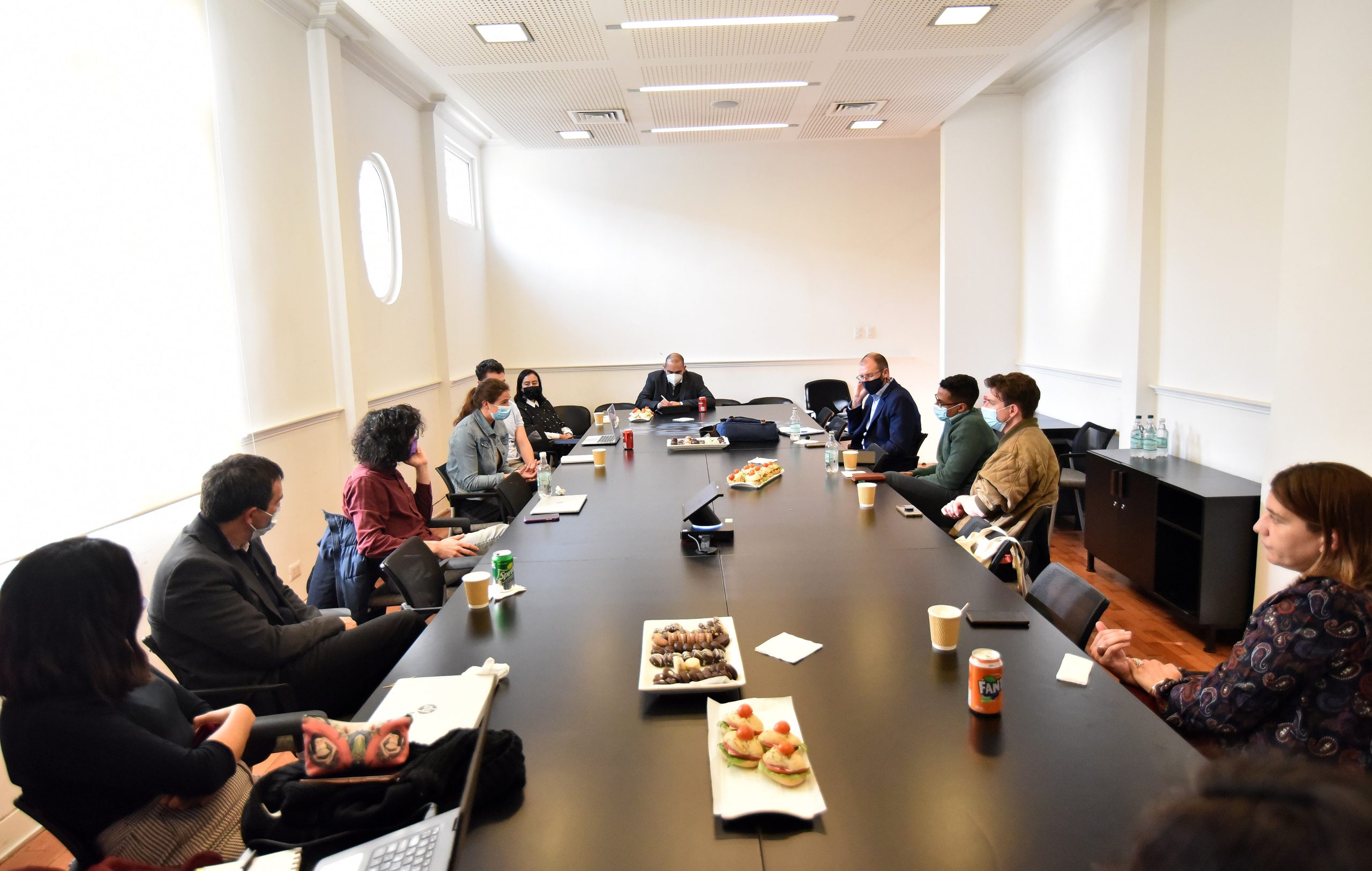 Estudiantes de la Universidad de Yale presentaron avances de tesis ...