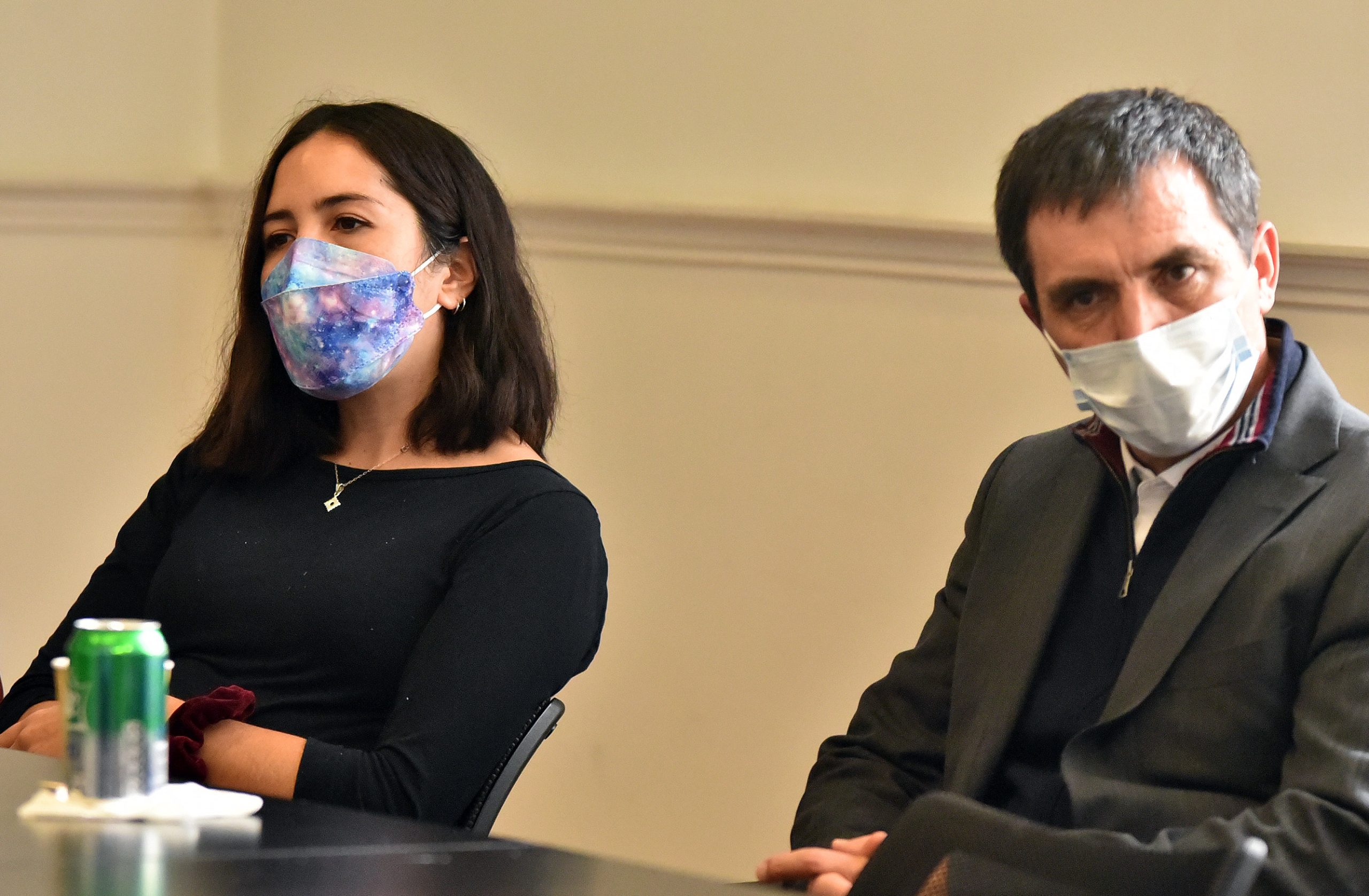 Estudiantes de la Universidad de Yale presentaron avances de tesis ...